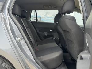 Chevrolet Cruze 2012 in Siauliai, with an engine capacity of 2.00 L and mileage of 195 thousand km for 3150 €, photo 13 on AUTOMOTO.COM.LV