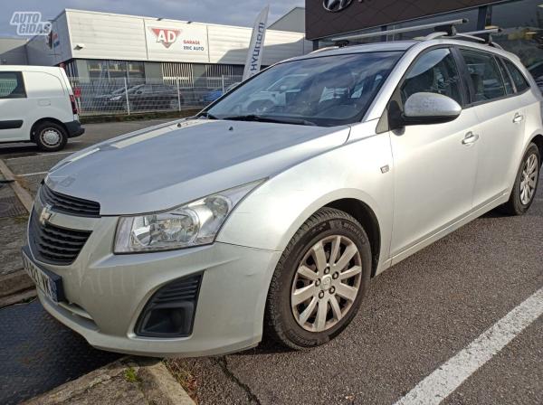 Chevrolet Cruze 2013 Kauņa, ar dzinēja tilpumu 1.70 L un nobraukumu 232 tūkst. km par 1999 €, foto 2 vietnē AUTOMOTO.COM.LV