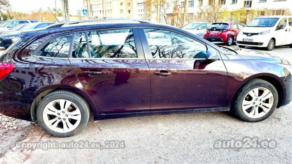 Chevrolet Cruze 2014 in Tallinn, with an engine capacity of 1.40 L and mileage of 135 thousand km for 5190 €, photo 2 on AUTOMOTO.COM.LV