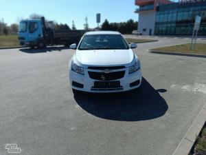 Balts Chevrolet Cruze 2012 Panevēža, ar dzinēja tilpumu 1.60 L un nobraukumu 211 tūkst. km par 1999 €, foto 16 vietnē AUTOMOTO.COM.LV
