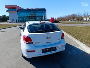 Balts Chevrolet Cruze 2012 Panevēža, ar dzinēja tilpumu 1.60 L un nobraukumu 211 tūkst. km par 1999 €, foto 20 vietnē AUTOMOTO.COM.LV