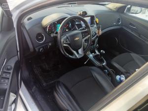 Balts Chevrolet Cruze 2014 Viļņa, ar dzinēja tilpumu 1.40 L un nobraukumu 252 tūkst. km par 3650 €, foto 12 vietnē AUTOMOTO.COM.LV