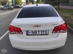 Белый Шевроле Круз 2013 в Кретинга, объемом двигателя 1.70 л и пробегом 378 тыс. км за 2000 €, фото 6 на AUTOMOTO.COM.LV