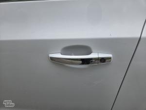 White Chevrolet Cruze 2014 in Mazeikiai, with an engine capacity of 1.70 L and mileage of 204 thousand km for 3500 €, photo 11 on AUTOMOTO.COM.LV