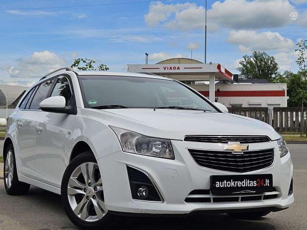 Balts Chevrolet Cruze 2013 Šauļi, ar dzinēja tilpumu 1.70 L un nobraukumu 184 tūkst. km par 4450 €, foto 4 vietnē AUTOMOTO.COM.LV