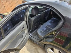 Black Chevrolet Epica 2006 in Silute, with an engine capacity of 2.50 L and mileage of 275 thousand km for 1550 €, photo 7 on AUTOMOTO.COM.LV