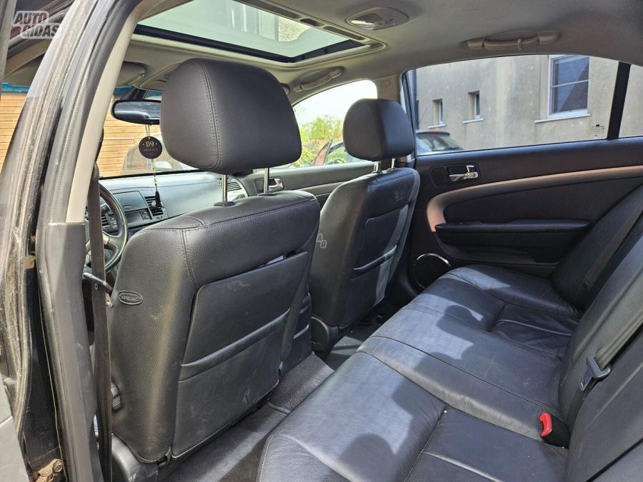 Black Chevrolet Epica 2006 in Silute, with an engine capacity of 2.50 L and mileage of 275 thousand km for 1550 €, photo 8 on AUTOMOTO.COM.LV