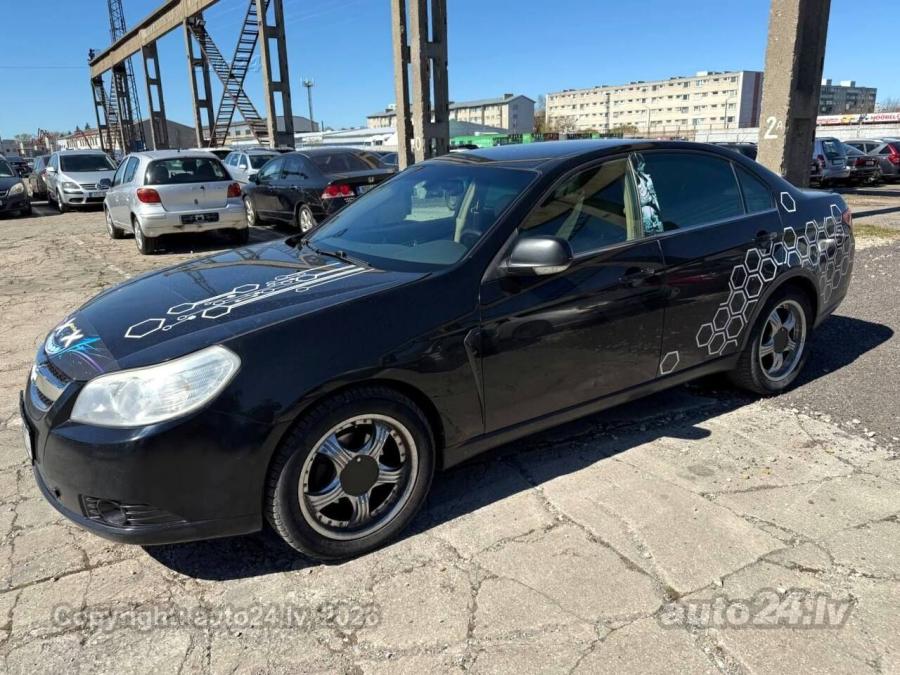 Black Chevrolet Epica 2008 in Tallinn, with an engine capacity of 2.00 L and mileage of 152 thousand km for 899 €, photo 3 on AUTOMOTO.COM.LV