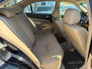 Black Chevrolet Epica 2008 in Tallinn, with an engine capacity of 2.00 L and mileage of 152 thousand km for 899 €, photo 8 on AUTOMOTO.COM.LV