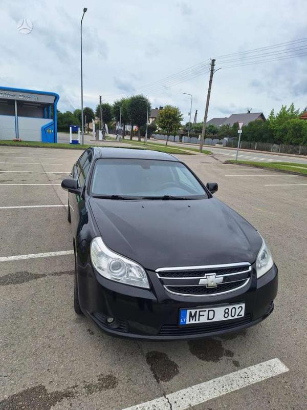 Black Chevrolet Epica 2008 in Kazlu Ruda, with an engine capacity of 2.50 L and mileage of 446 thousand km for 1100 €, photo 1 on AUTOMOTO.COM.LV