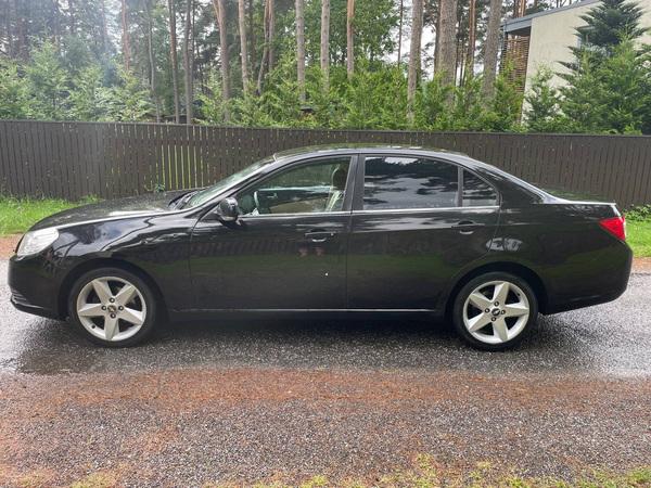 Black Chevrolet Epica 2008 in Tallinn, with an engine capacity of 2.00 L and mileage of 239 thousand km for 1599 €, photo 3 on AUTOMOTO.COM.LV