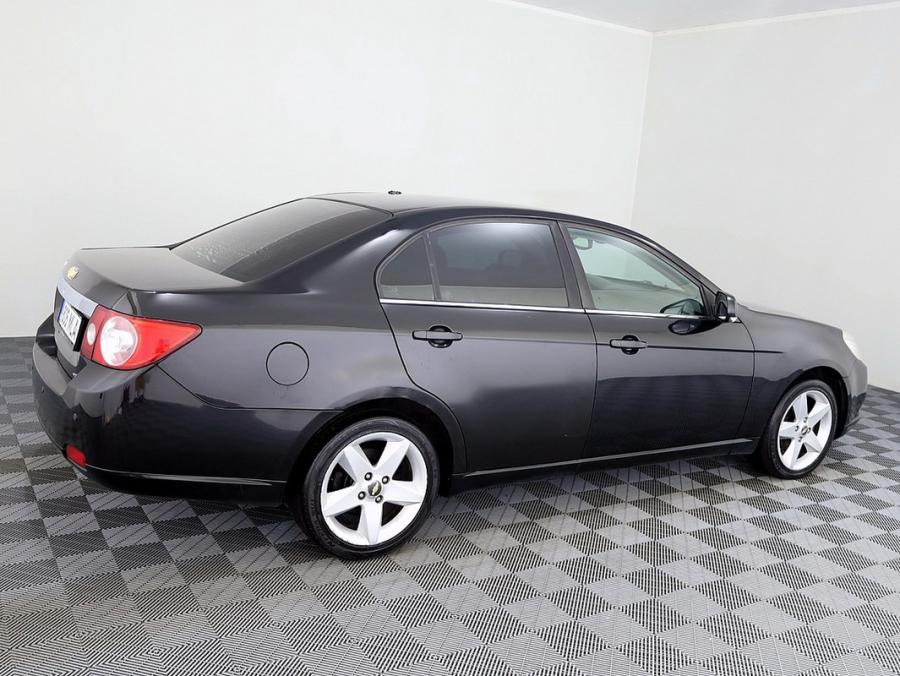 Melns Chevrolet Epica 2008 Tallina, ar dzinēja tilpumu 2.00 L un nobraukumu 224 tūkst. km par 1199 €, foto 11 vietnē AUTOMOTO.COM.LV