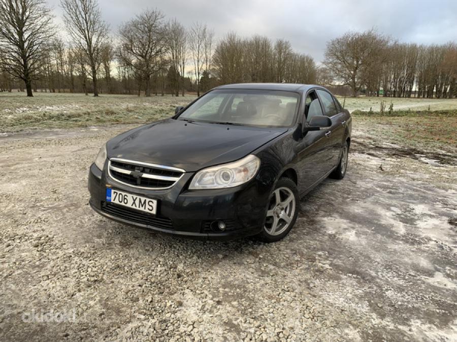 Melns Chevrolet Epica 2010 Tallina, ar dzinēja tilpumu 2.00 L un nobraukumu 409 tūkst. km par 1400 €, foto 1 vietnē AUTOMOTO.COM.LV