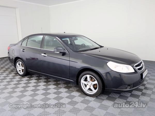 Black Chevrolet Epica 2010 in Tallinn, with an engine capacity of 2.00 L and mileage of 422 thousand km for 999 €, photo 1 on AUTOMOTO.COM.LV
