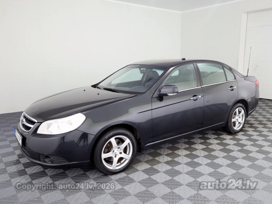 Black Chevrolet Epica 2010 in Tallinn, with an engine capacity of 2.00 L and mileage of 422 thousand km for 999 €, photo 3 on AUTOMOTO.COM.LV