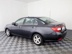 Melns Chevrolet Epica 2010 Tallina, ar dzinēja tilpumu 2.00 L un nobraukumu 422 tūkst. km par 999 €, foto 12 vietnē AUTOMOTO.COM.LV