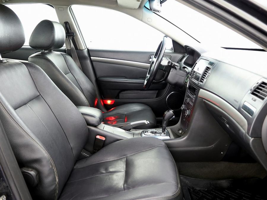 Melns Chevrolet Epica 2010 Tallina, ar dzinēja tilpumu 2.00 L un nobraukumu 422 tūkst. km par 999 €, foto 14 vietnē AUTOMOTO.COM.LV