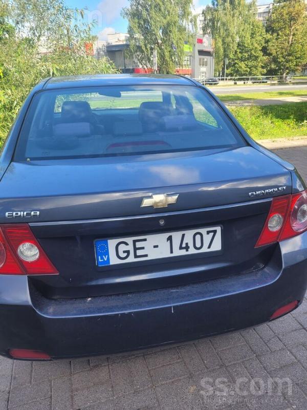 Grey Chevrolet Epica 2006 in Jelgava, with an engine capacity of 2.00 L and mileage of 431 thousand km for 750 €, photo 3 on AUTOMOTO.COM.LV