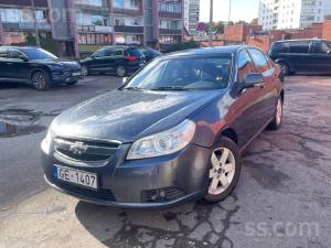 Chevrolet Epica 2006 Jelgava vietnē Pelēks Chevrolet Epica 2006 Jelgava, ar dzinēja tilpumu 2.00 L un nobraukumu 432 tūkst. km par 550 €, foto 1 vietnē AUTOMOTO.COM.LV