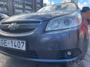 Pelēks Chevrolet Epica 2006 Jelgava, ar dzinēja tilpumu 2.00 L un nobraukumu 432 tūkst. km par 550 €, foto 6 vietnē AUTOMOTO.COM.LV