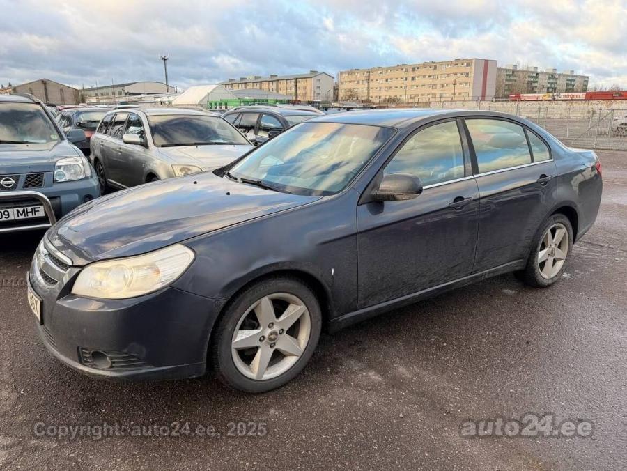 Grey Chevrolet Epica 2007 in Tallinn, with an engine capacity of 2.50 L and mileage of 286 thousand km for 599 €, photo 2 on AUTOMOTO.COM.LV