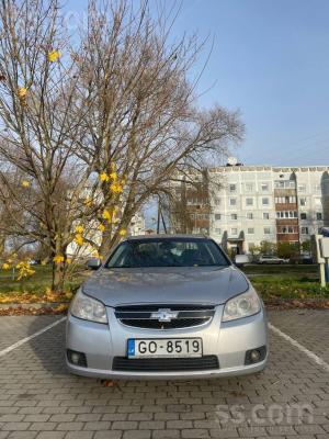 Grey Chevrolet Epica 2007 in Riga, with an engine capacity of 2.00 L and mileage of 260 thousand km for 550 €, photo  on AUTOMOTO.COM.LV