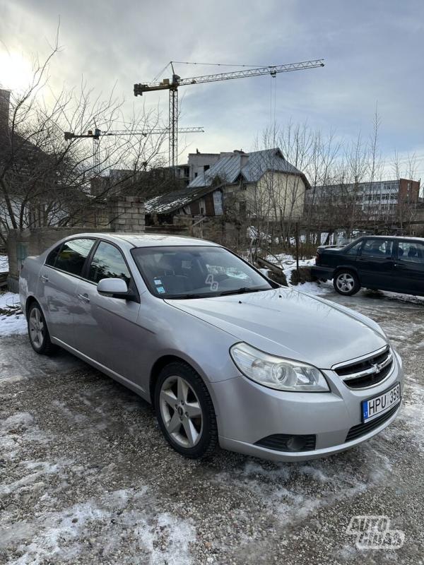 Grey Chevrolet Epica 2009 in Vilnius, with an engine capacity of 2.20 L and mileage of 165 thousand km for 2450 €, photo 2 on AUTOMOTO.COM.LV