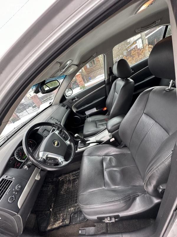 Chevrolet Epica 2009 Viļņa vietnē Pelēks Chevrolet Epica 2009 Viļņa, ar dzinēja tilpumu 2.20 L un nobraukumu 187 tūkst. km par 1350 €, foto 7 vietnē AUTOMOTO.COM.LV