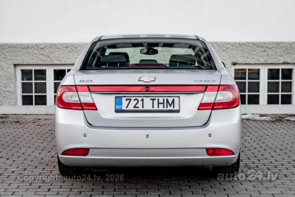 Pelēks Chevrolet Epica 2009 Tallina, ar dzinēja tilpumu 2.50 L un nobraukumu 61 tūkst. km par 4390 €, foto 11 vietnē AUTOMOTO.COM.LV