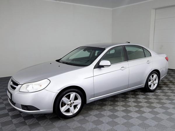 Grey Chevrolet Epica 2009 in Tallinn, with an engine capacity of 2.00 L and mileage of 306 thousand km for 999 €, photo 10 on AUTOMOTO.COM.LV