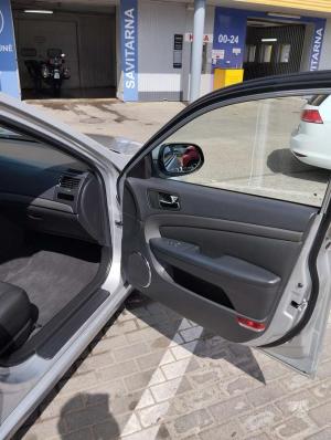 Pelēks Chevrolet Epica 2010 Šauļi, ar dzinēja tilpumu 2.00 L un nobraukumu 162 tūkst. km par 3650 €, foto 8 vietnē AUTOMOTO.COM.LV