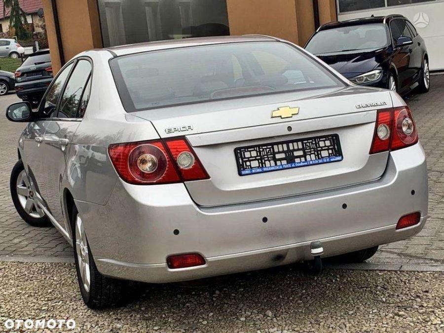 Pelēks Chevrolet Epica 2010 Šauļi, ar dzinēja tilpumu 2.00 L un nobraukumu 162 tūkst. km par 3650 €, foto 22 vietnē AUTOMOTO.COM.LV