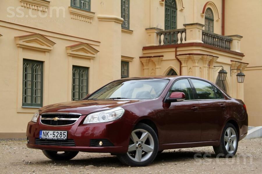Red Chevrolet Epica 2007 in Preili, with an engine capacity of 2.00 L and mileage of 268 thousand km for 1600 €, photo 1 on AUTOMOTO.COM.LV