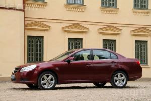 Red Chevrolet Epica 2007 in Preili, with an engine capacity of 2.00 L and mileage of 268 thousand km for 1600 €, photo 7 on AUTOMOTO.COM.LV