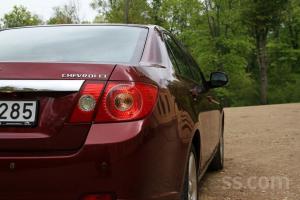 Red Chevrolet Epica 2007 in Preili, with an engine capacity of 2.00 L and mileage of 268 thousand km for 1600 €, photo 10 on AUTOMOTO.COM.LV