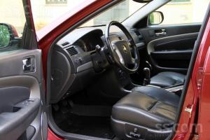 Red Chevrolet Epica 2007 in Preili, with an engine capacity of 2.00 L and mileage of 268 thousand km for 1600 €, photo 16 on AUTOMOTO.COM.LV