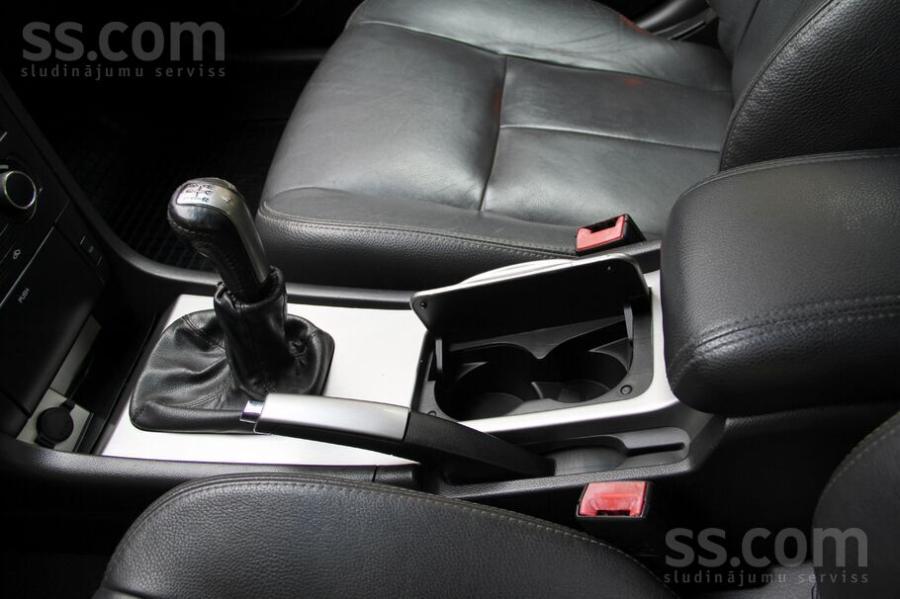 Red Chevrolet Epica 2007 in Preili, with an engine capacity of 2.00 L and mileage of 268 thousand km for 1600 €, photo 30 on AUTOMOTO.COM.LV