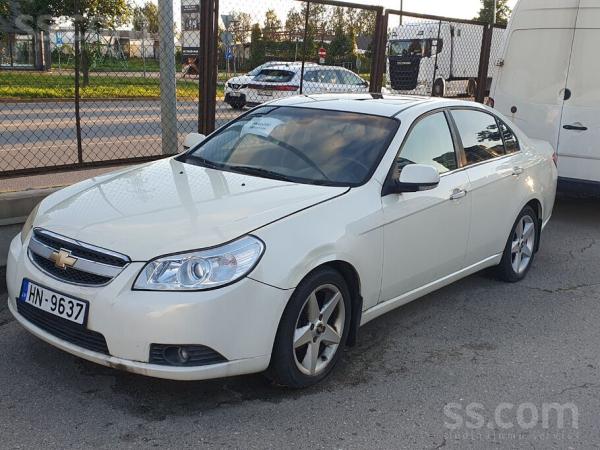 Chevrolet Epica 2010 Rīga vietnē Balts Chevrolet Epica 2010 Rīga, ar dzinēja tilpumu 2.00 L un nobraukumu 162 tūkst. km par 600 €, foto 1 vietnē AUTOMOTO.COM.LV