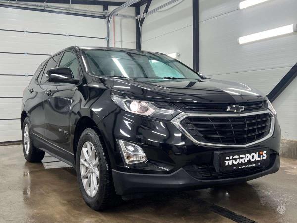 Melns Chevrolet Equinox 2018 Viļņa, ar dzinēja tilpumu 1.60 L un nobraukumu 145 tūkst. km par 11979 €, foto 2 vietnē AUTOMOTO.COM.LV