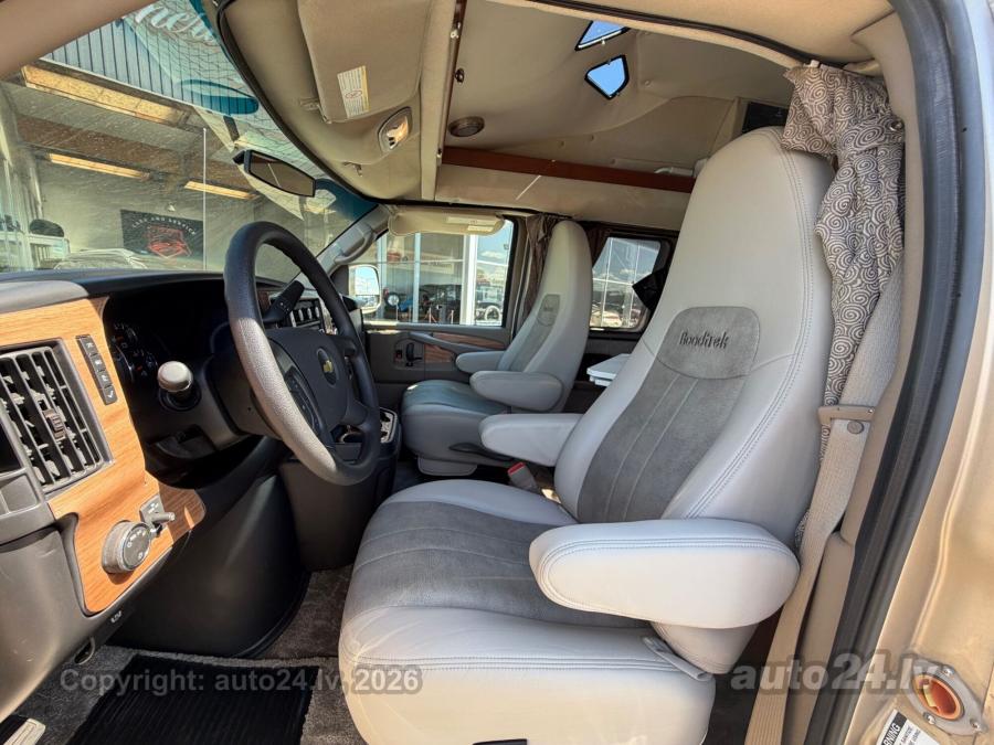 Beige Chevrolet Express 2013 in Tallinn, with an engine capacity of 4.80 L and mileage of 5 thousand km for 79900 €, photo 10 on AUTOMOTO.COM.LV