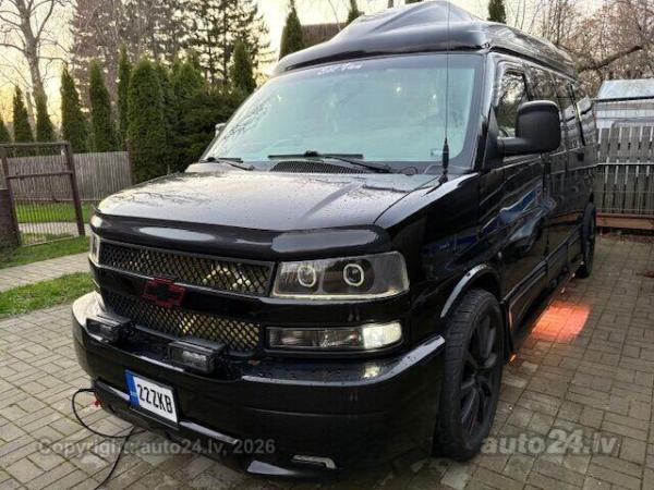 Melns Chevrolet Express 2003 Tallina, ar dzinēja tilpumu 5.30 L un nobraukumu 275 tūkst. km par 22700 €, foto 4 vietnē AUTOMOTO.COM.LV
