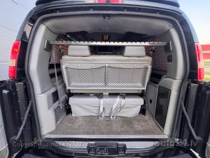 Melns Chevrolet Express 2008 Tallina, ar dzinēja tilpumu 5.30 L un nobraukumu 55 tūkst. km par 24200 €, foto 22 vietnē AUTOMOTO.COM.LV