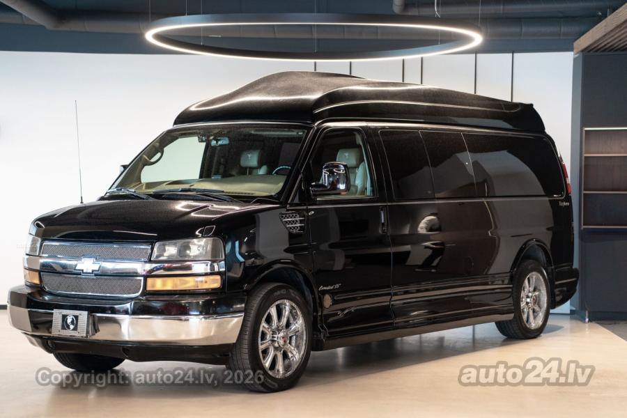 Black Chevrolet Express 2010 in Tallinn, with an engine capacity of 6.00 L and mileage of 77 thousand km for 30132 €, photo 1 on AUTOMOTO.COM.LV
