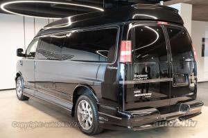 Black Chevrolet Express 2010 in Tallinn, with an engine capacity of 6.00 L and mileage of 77 thousand km for 30132 €, photo 7 on AUTOMOTO.COM.LV