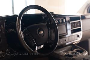 Black Chevrolet Express 2010 in Tallinn, with an engine capacity of 6.00 L and mileage of 77 thousand km for 30132 €, photo 12 on AUTOMOTO.COM.LV