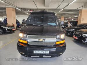 Black Chevrolet Express 2012 in Tallinn, with an engine capacity of 5.30 L and mileage of 176 thousand km for 25900 €, photo 3 on AUTOMOTO.COM.LV