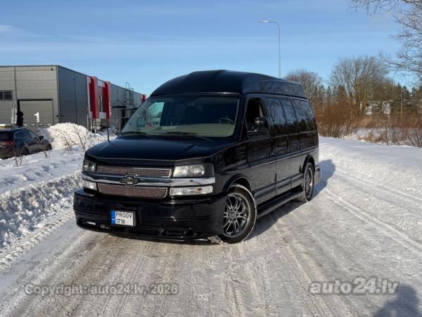 Black Chevrolet Express 2013 in Tallinn, with an engine capacity of 5.30 L and mileage of 57 thousand km for 42900 €, photo 2 on AUTOMOTO.COM.LV