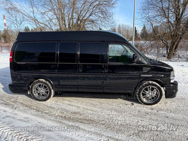Black Chevrolet Express 2013 in Tallinn, with an engine capacity of 5.30 L and mileage of 57 thousand km for 42900 €, photo 7 on AUTOMOTO.COM.LV