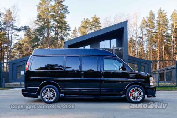 Black Chevrolet Express 2013 in Tallinn, with an engine capacity of 5.30 L and mileage of 58 thousand km for 37900 €, photo 6 on AUTOMOTO.COM.LV