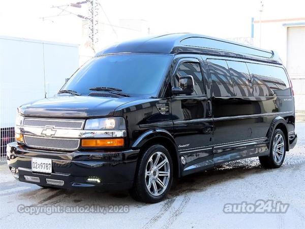 Black Chevrolet Express 2018 in Tallinn, with an engine capacity of 6.00 L and mileage of 30 thousand km for 49900 €, photo 2 on AUTOMOTO.COM.LV